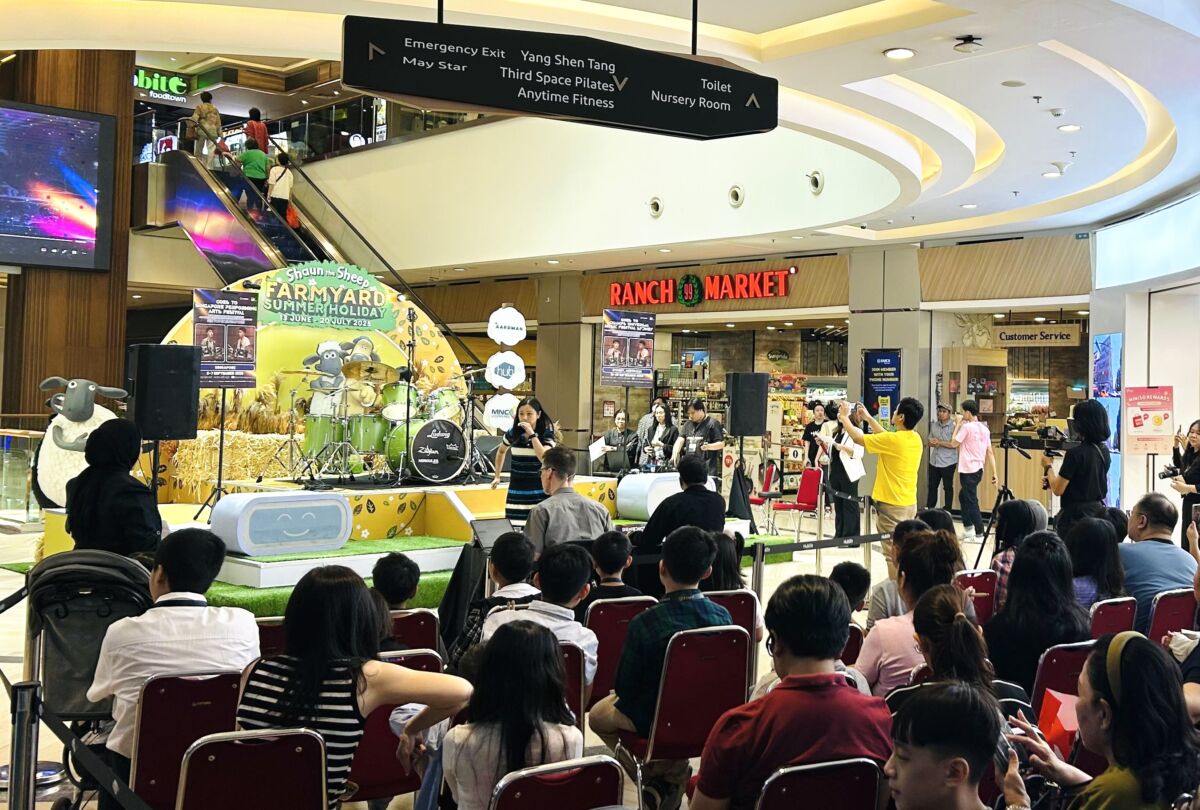 Hublife Taman Anggrek - Mall in West Jakarta