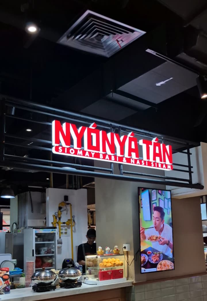 Hublife Taman Anggrek - Mall in West Jakarta